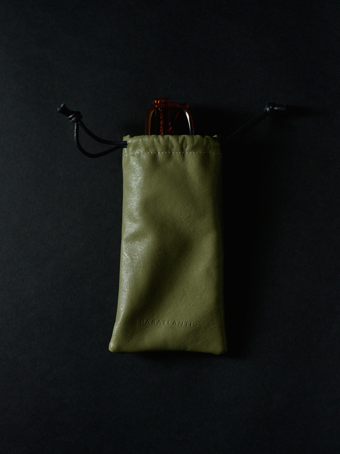 The Holiday Edit with Leon Cerrone